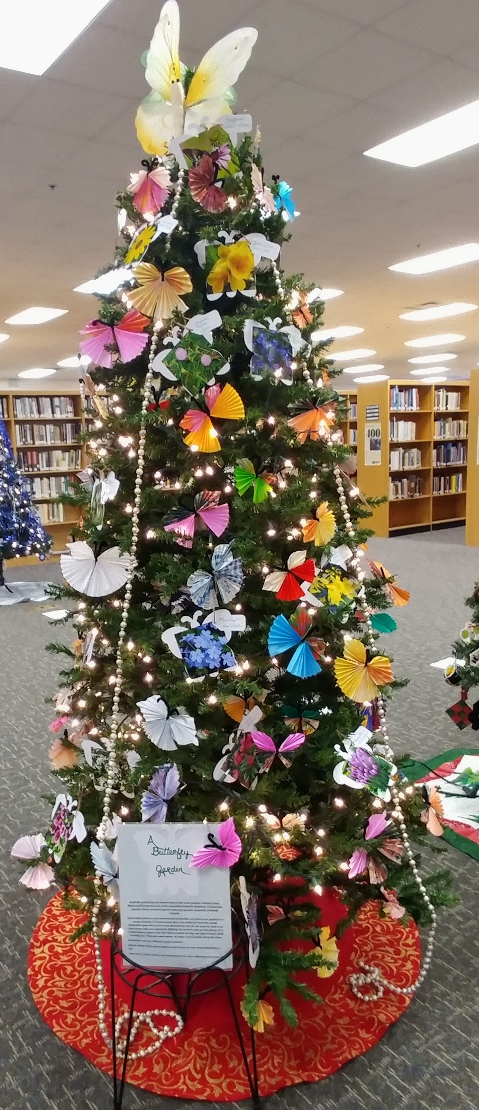 Library Christmas Tree 2017 | The Garden Club at Palm Coast